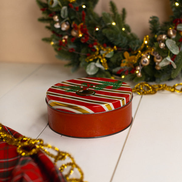 Tree Farm - Cookie Tin – Antique Candle Co.